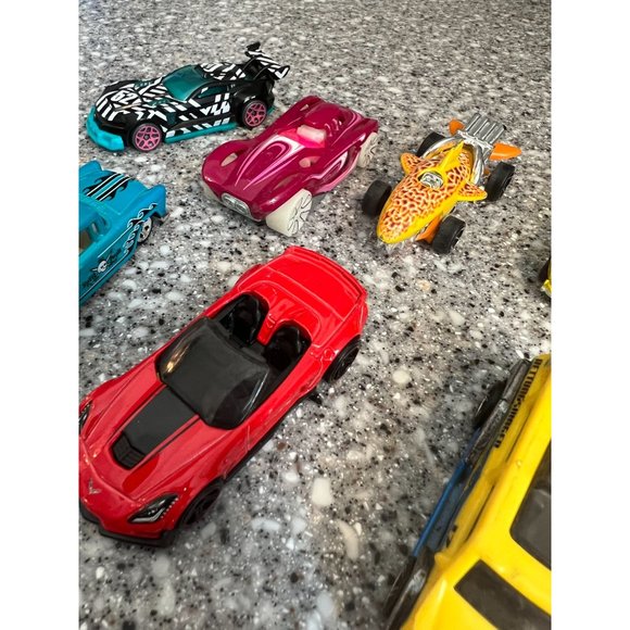 Hot Wheels | Toys | Vintage Modern Lot Of Hot Wheels Cars Loose 16 ...